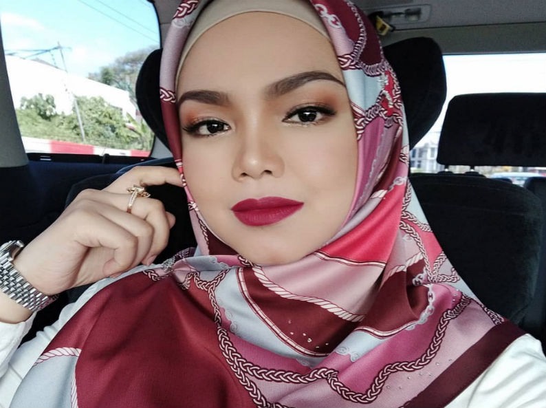 Selepas Kembali Single, Atikah Suhaime Semakin Seksi??? | Hot FM