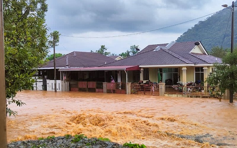 Banjir kilat Baling: 130 orang ditempatkan di 2 PPS | Hot FM