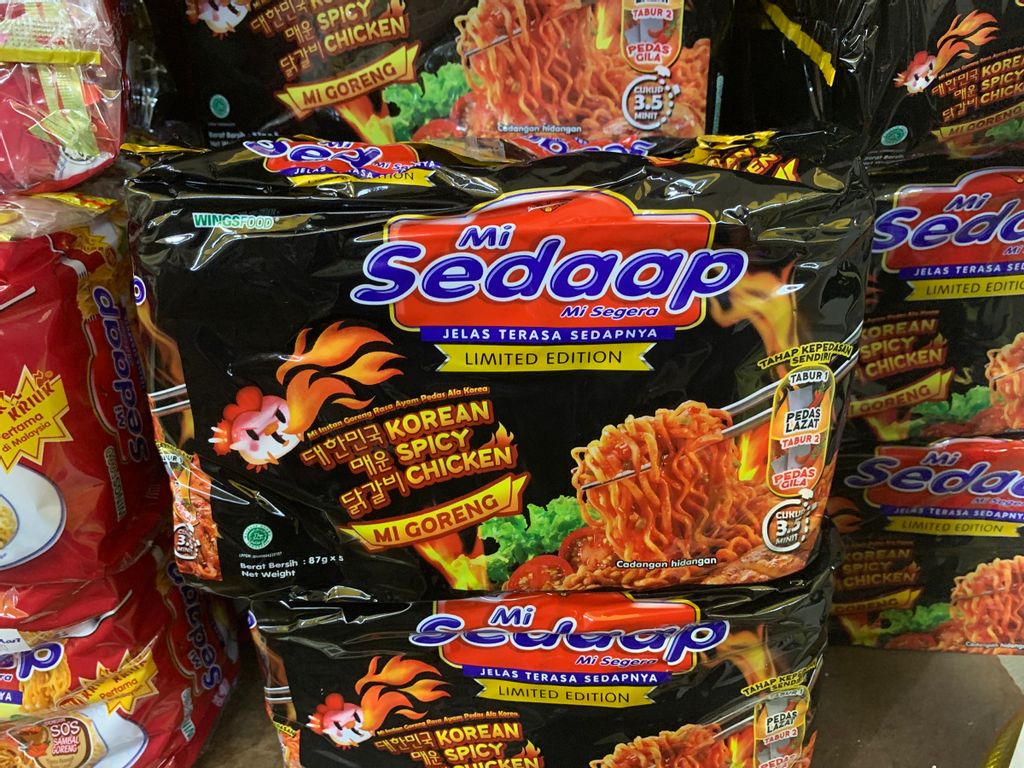Singapura Tarik Penjualan Mie Sedaap Korea | Hot FM