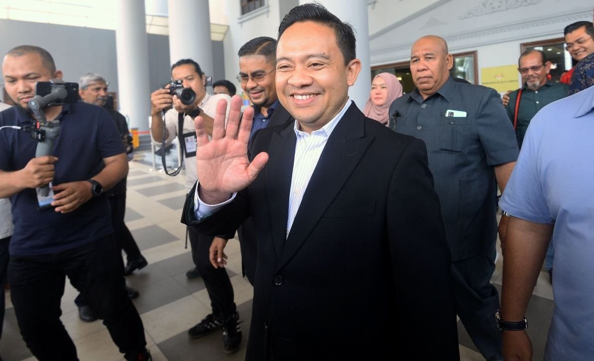 Wan Saiful Wan Jan Didakwa 18 Tuduhan Pengubahan Wang Haram Hampir RM6 ...