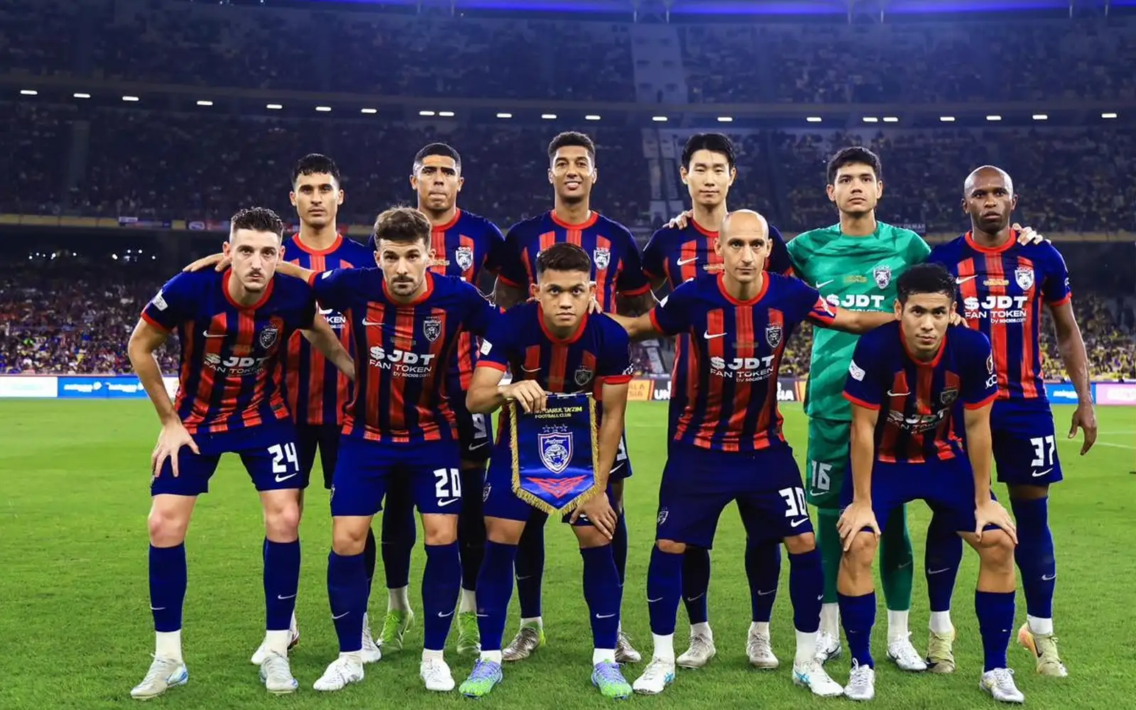 JDT pasukan pertama cipta sejarah ‘triple treble’ | Hot FM